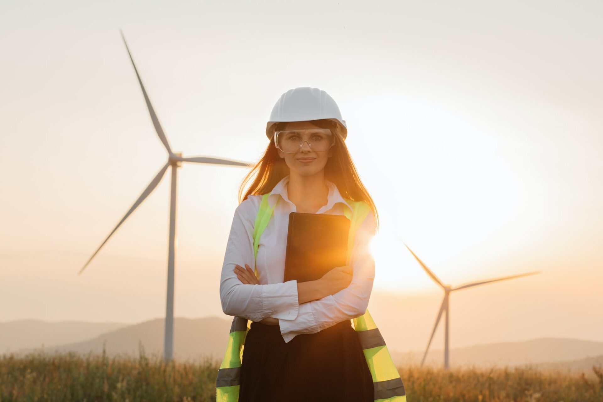 Renewable Energy Technicians in India: 7 Emerging Career Paths to Build ...