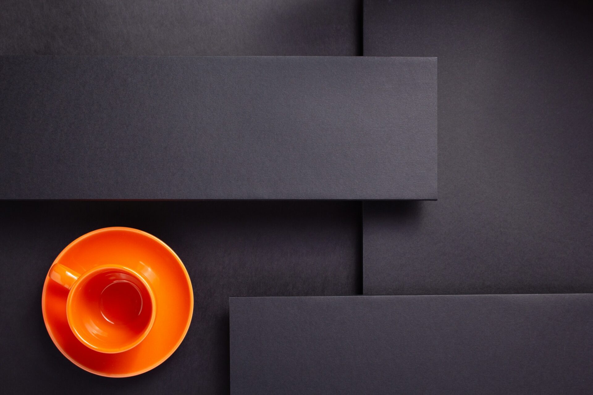 25 Stunning Black Wallpapers for Black Lovers: HD Collection