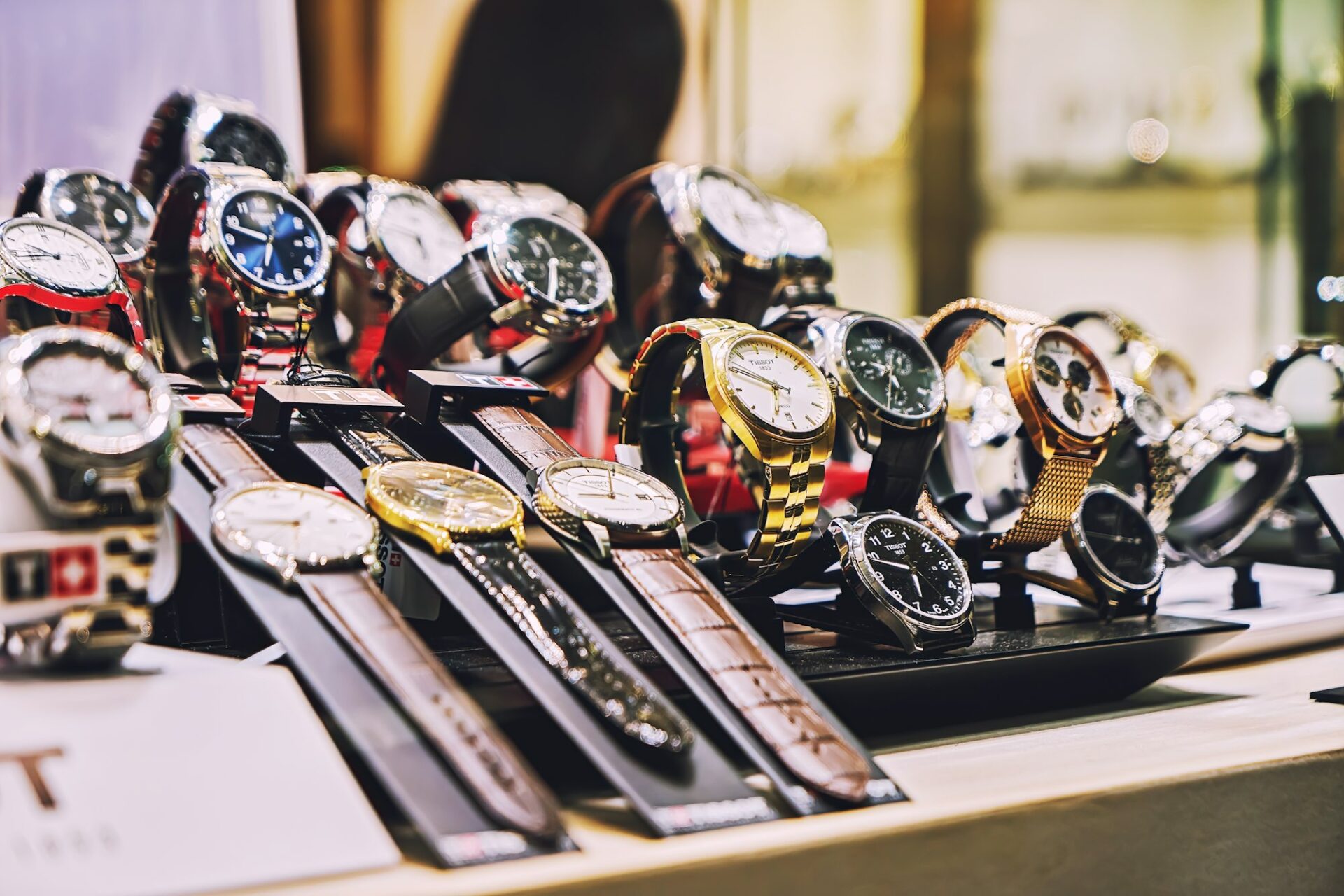 How to Spot Fake Branded Watches